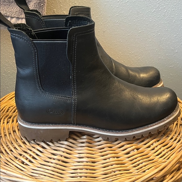 Chaco | Shoes | Chaco Womens Black Leather Chelsea Boots | Poshmark